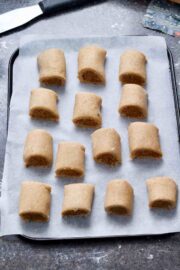 Homemade Fig Rolls (Vegan) - Jo's Kitchen Larder